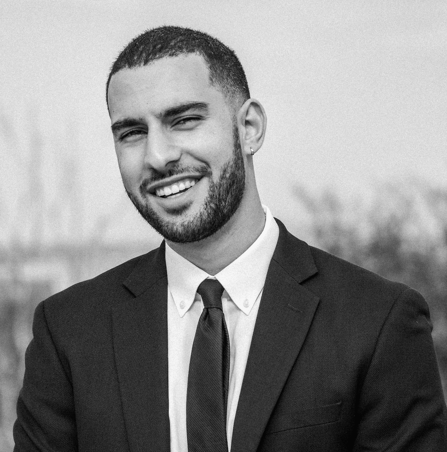 Roy Falik - The Strauss Center