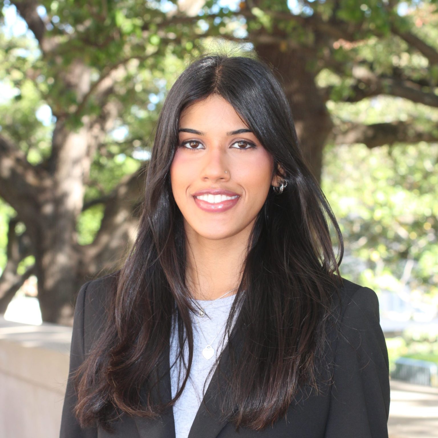 Surina Srivastava - The Strauss Center